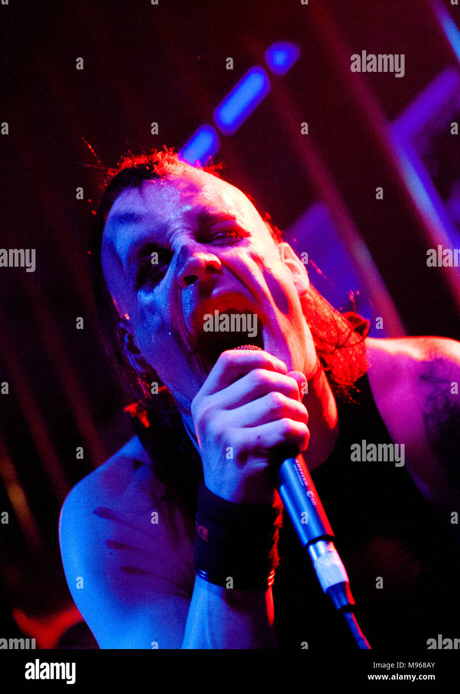 Michale Graves of the Michale Graves Band, on the Almost Home tour ...