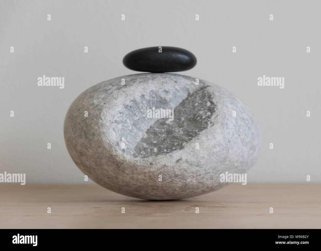 Piled pebbles hi-res stock photography and images - Alamy