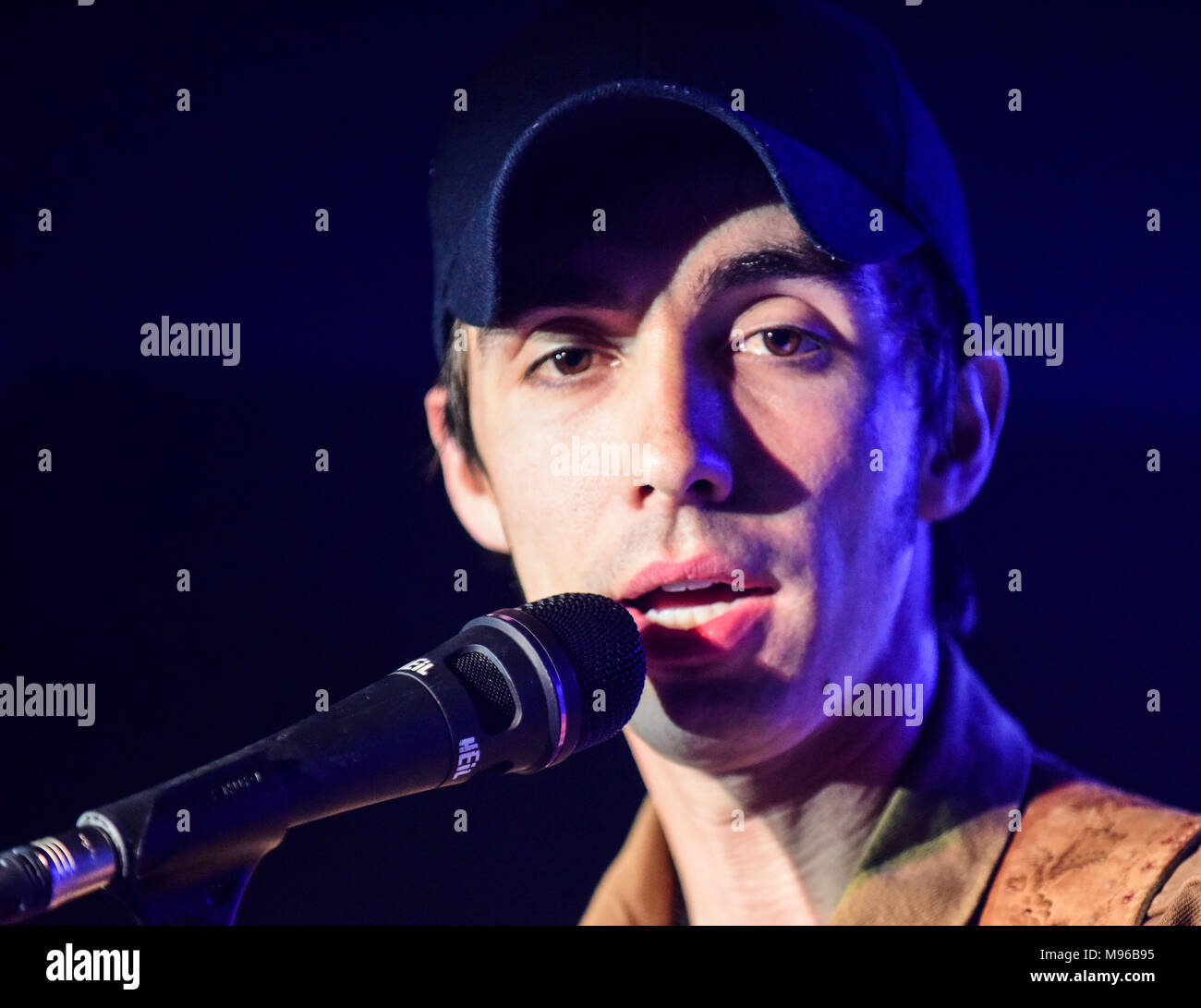Mo pitney hi-res stock photography and images - Alamy