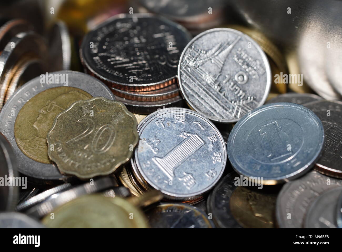 Japanese Yen Coins,coins Stock Photo - Alamy