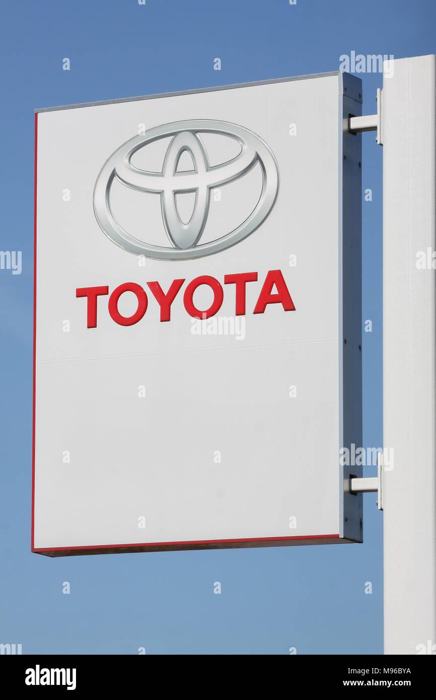 Toyota motor manufacturing hi-res stock photography and images - Alamy