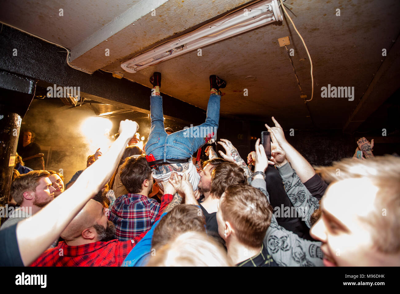 Crowd surfing punk hi-res stock photography and images - Alamy