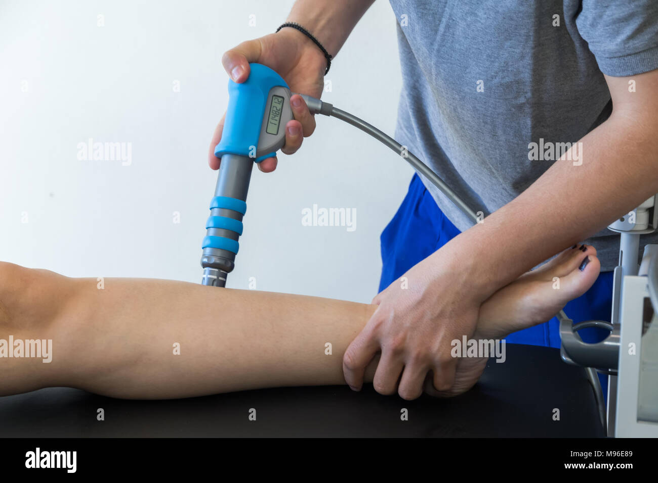 Shockwave therapy hi-res stock photography and images - Alamy