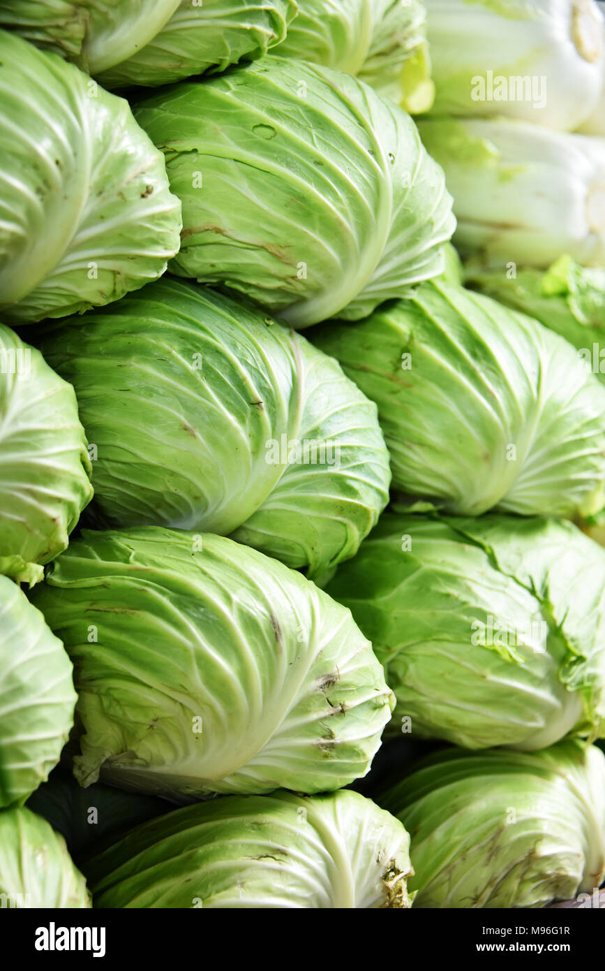 Head cabbage on the street market stall Stock Photo - Alamy