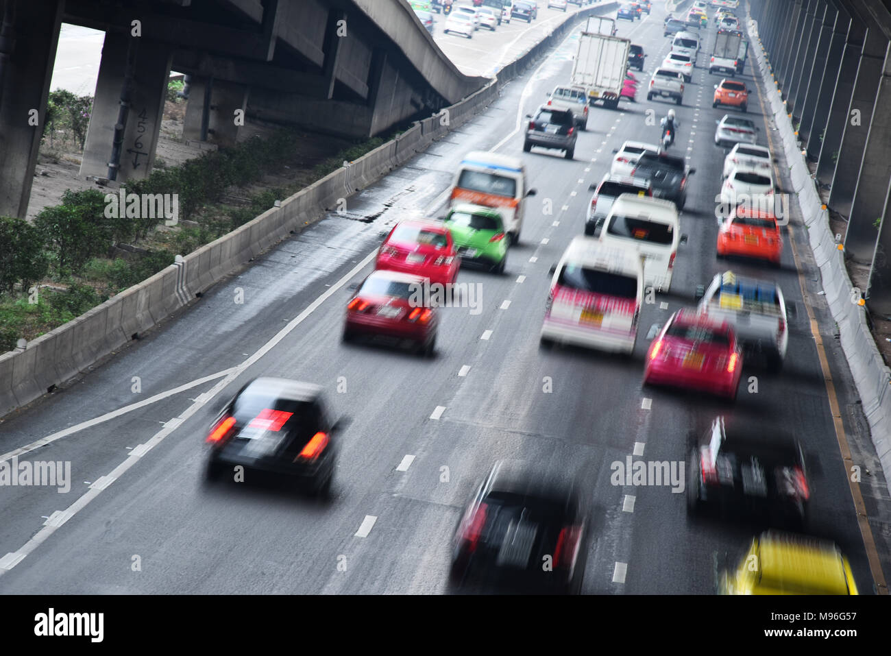 Controlled-access highway in Bangkok during rush hour Stock Photo - Alamy