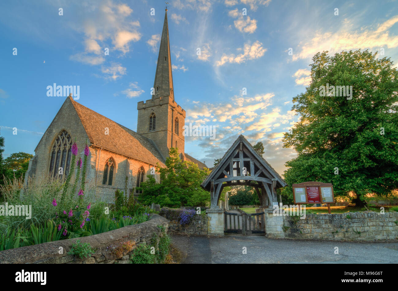 St Giles Church in Bredon, Woorcestershire Stock Photo - Alamy