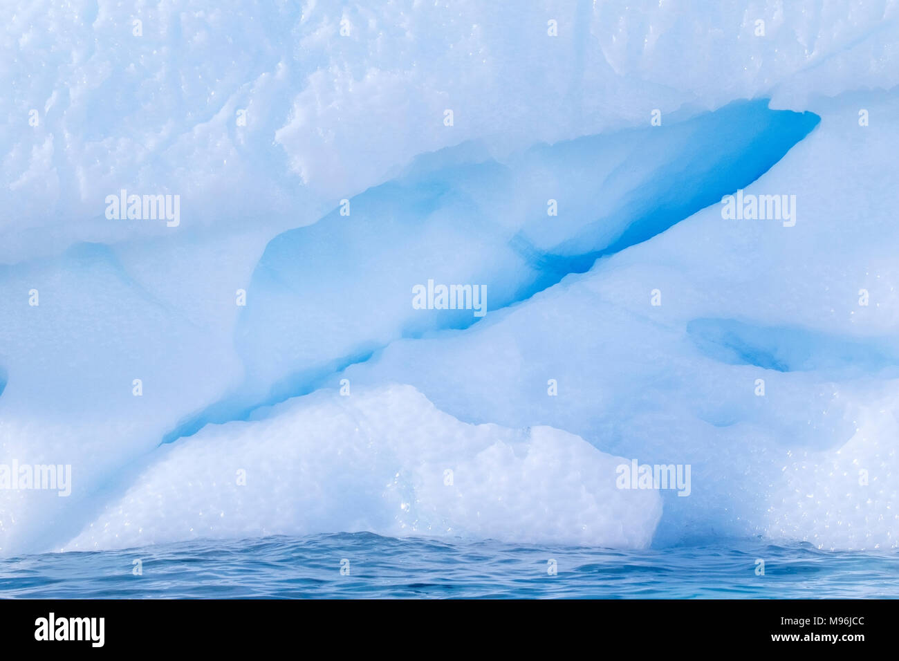 Iceberg in hope bay hi-res stock photography and images - Alamy