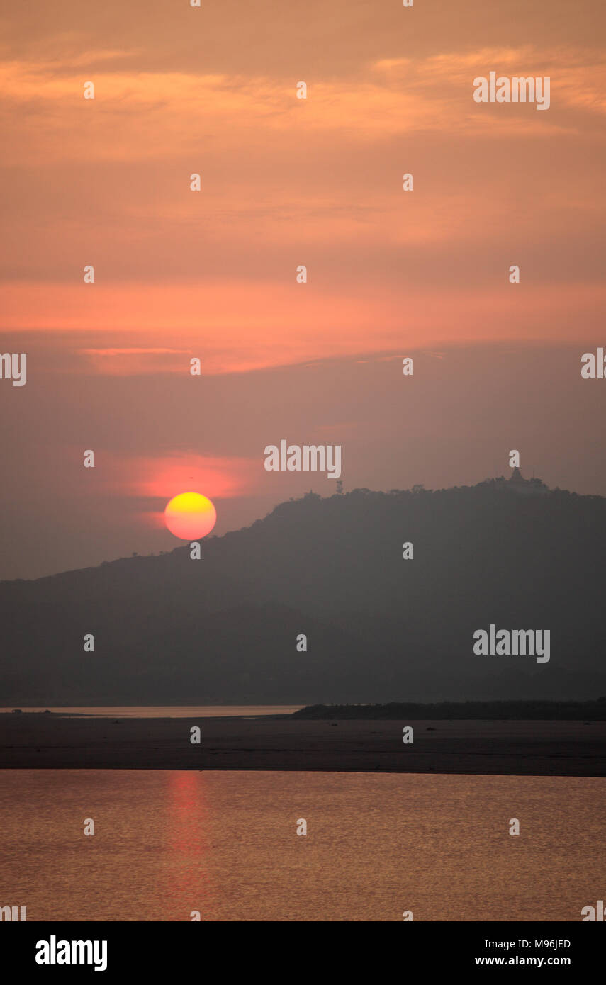 Asia myanmar burma landscape scenery hi-res stock photography and ...
