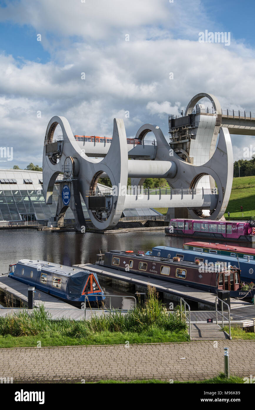 The Falkirk Wheel boat lift Lime Road Tamfourhill Falkirk Stirlingshire ...