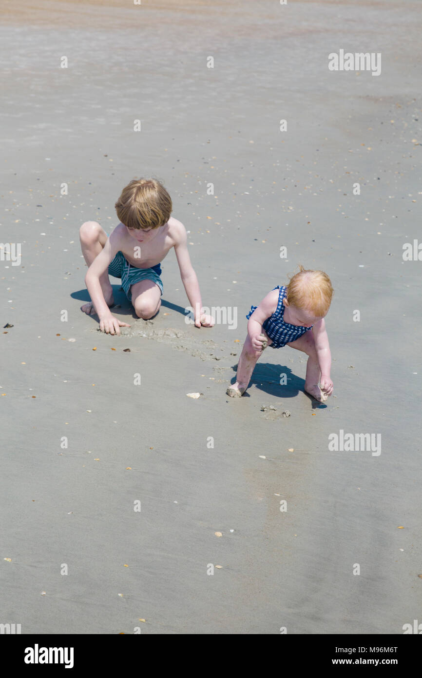 Blue swimsuit kids hi-res stock photography and images - Alamy