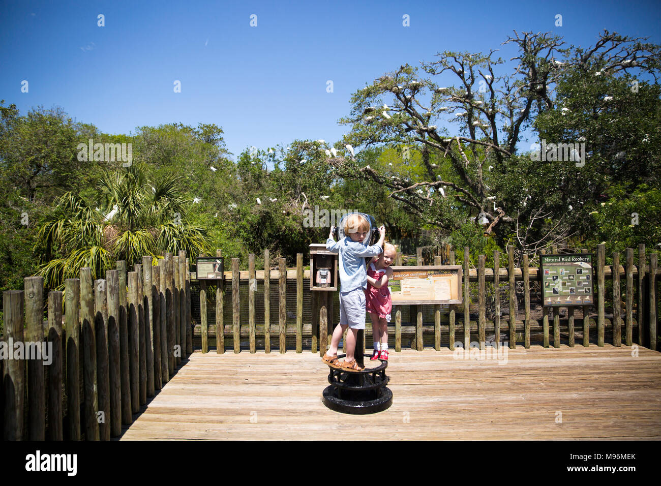 Zoo Gate High Resolution Stock Photography and Images - Alamy