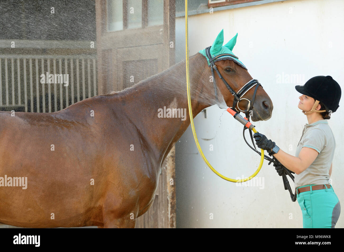 Showering hi-res stock photography and images - Alamy