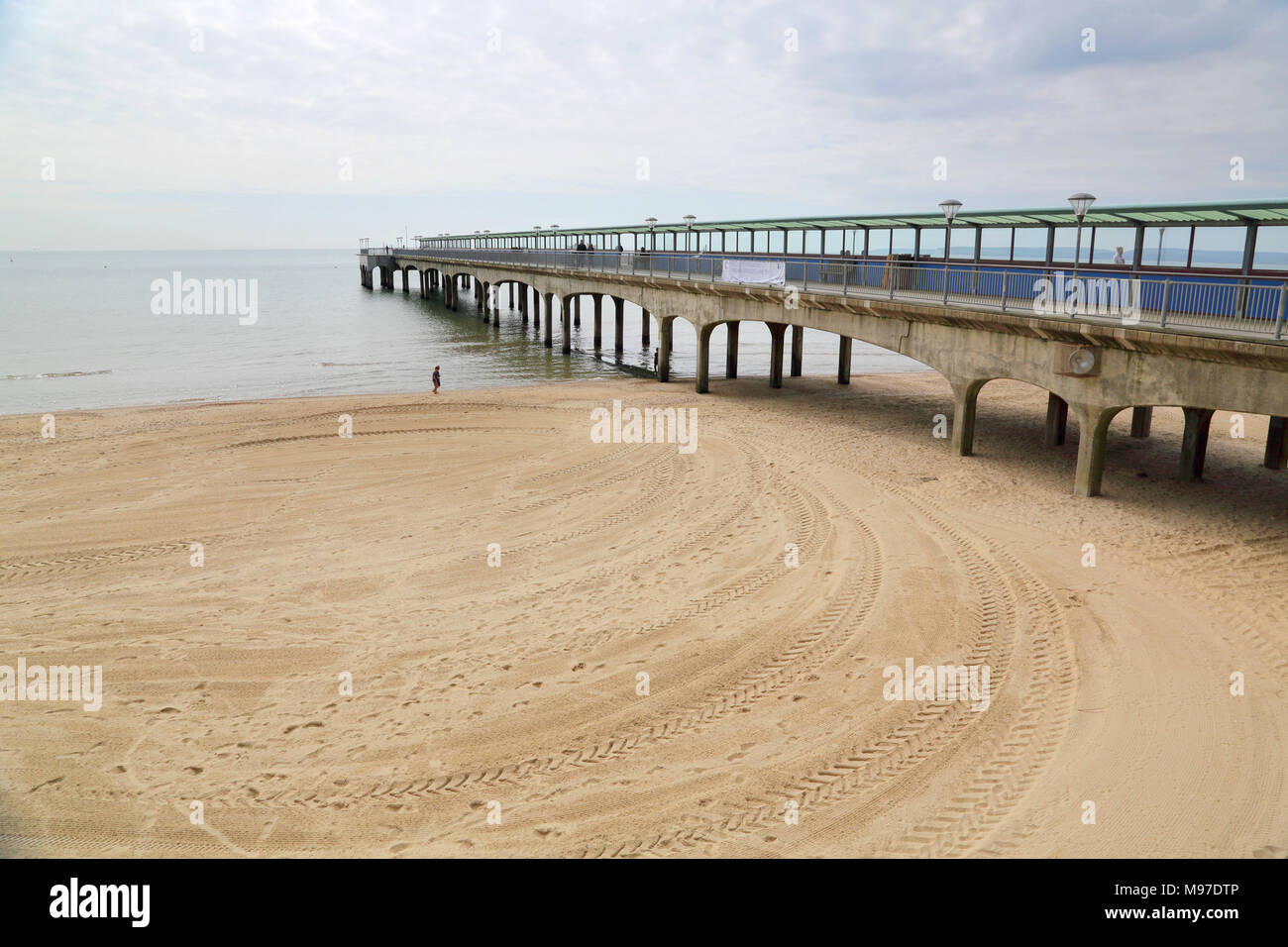 Boscombe seafront hi-res stock photography and images - Alamy