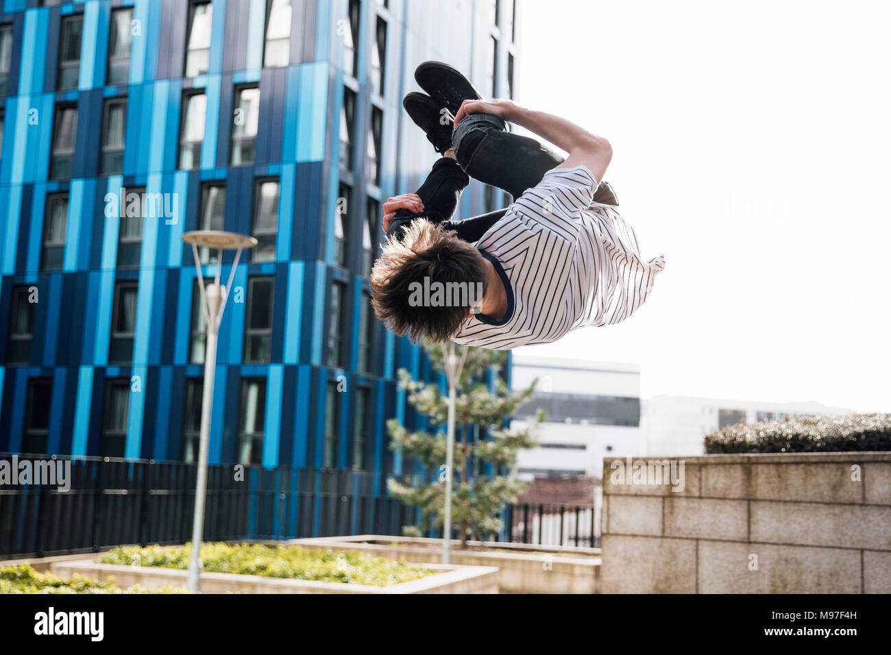 Mid air flip hi-res stock photography and images - Alamy