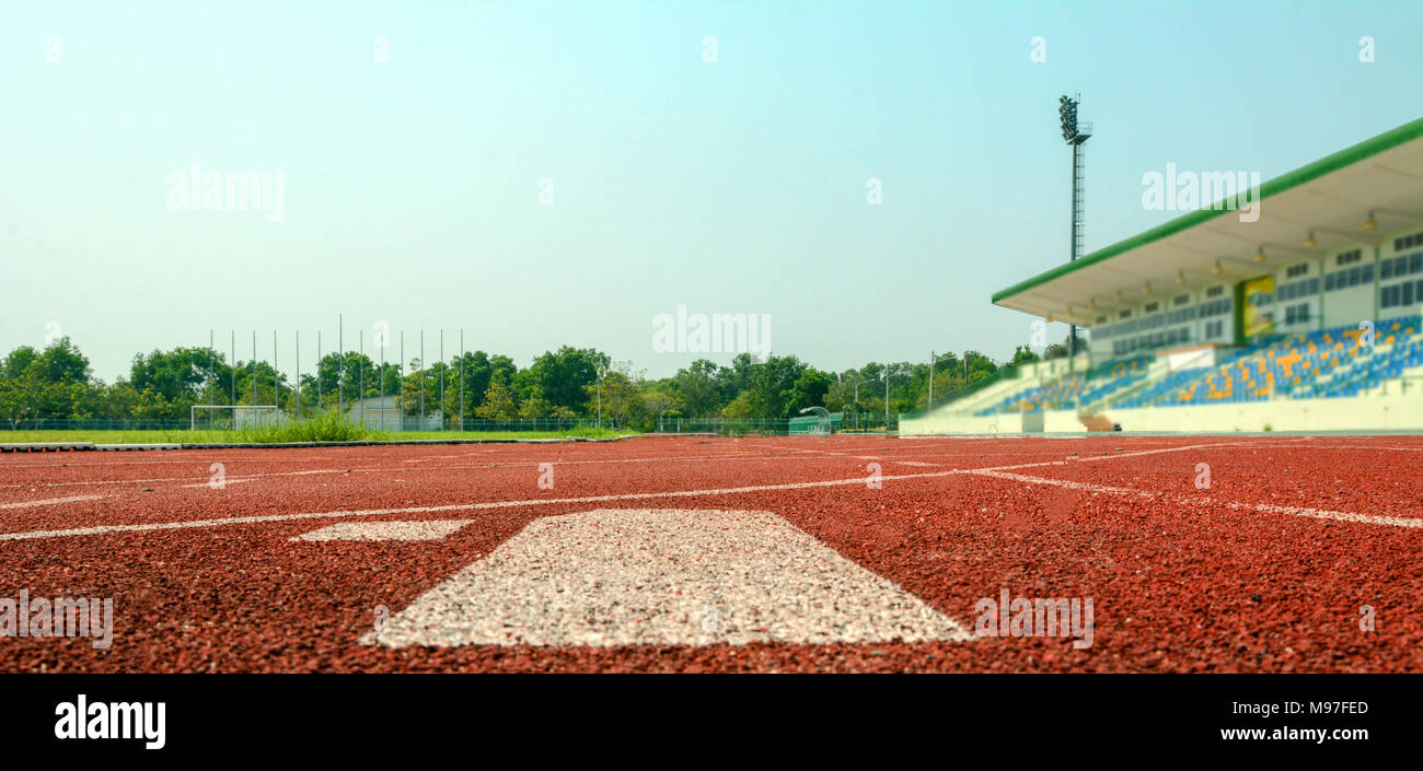 track number at Athletics Stadium Running Stock Photo - Alamy