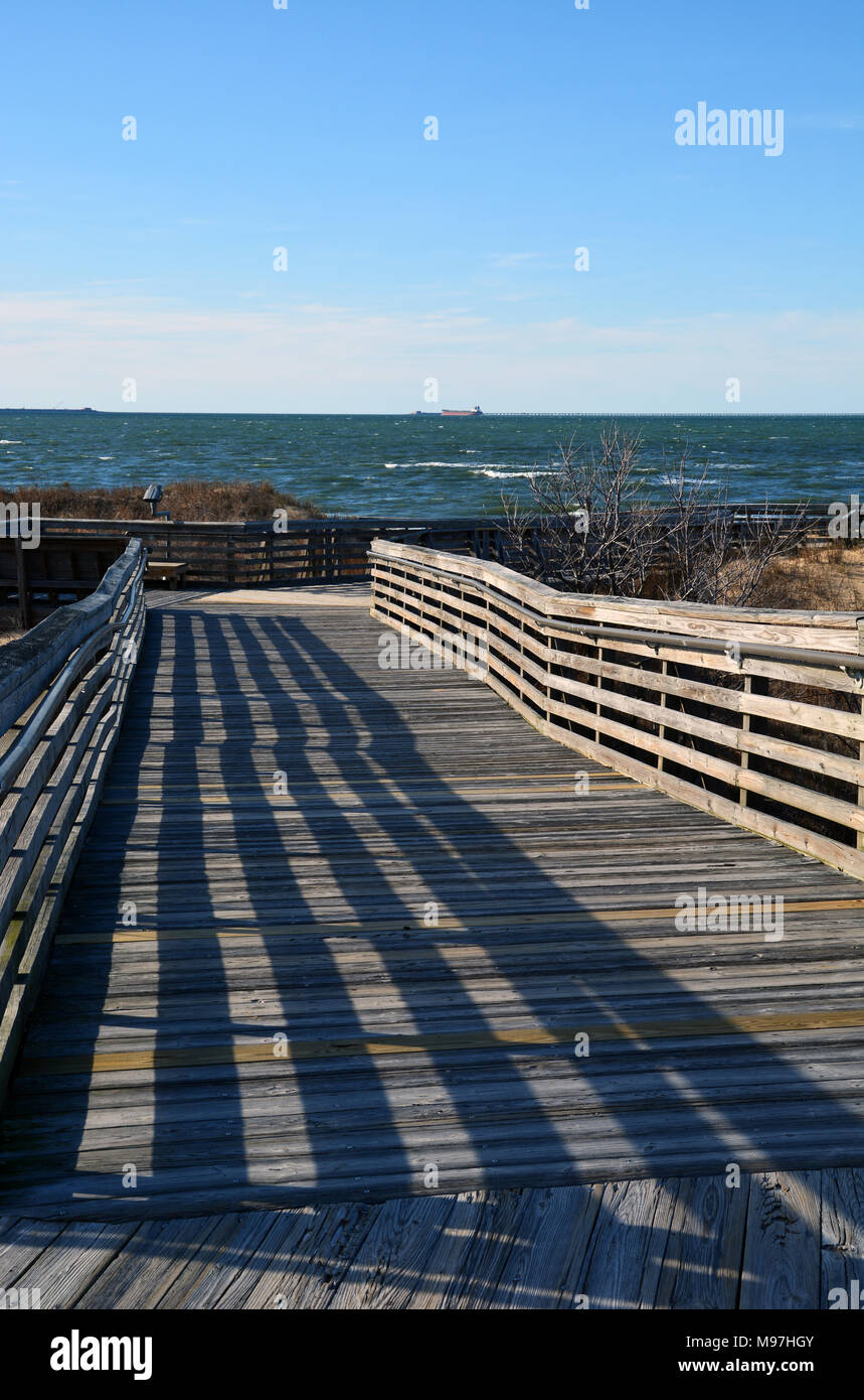 Virginia beach oceanfront boardwalk hi-res stock photography and images ...