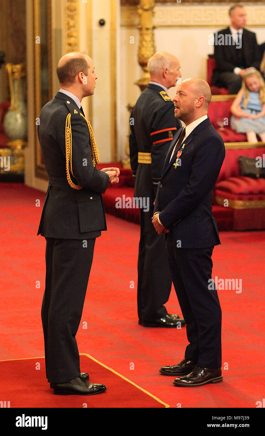 Officer order british empire obe buckingham palace hi-res stock ...