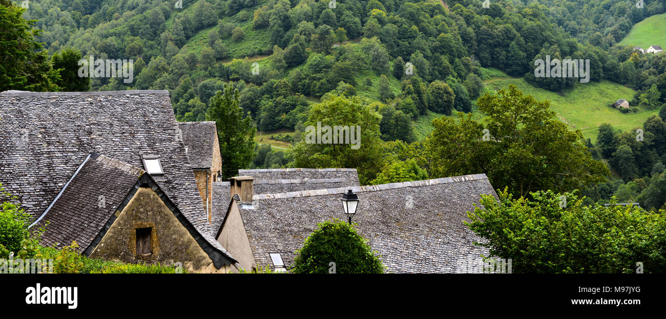French village, loze roofs in the Pyrenees mountains, France Stock ...