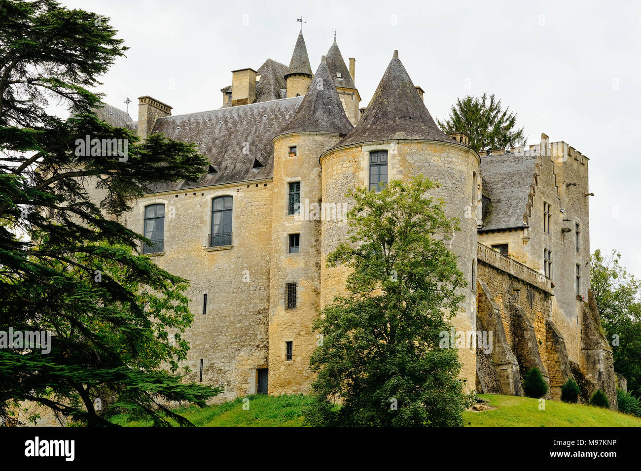 Chateau de fayrac hi-res stock photography and images - Alamy