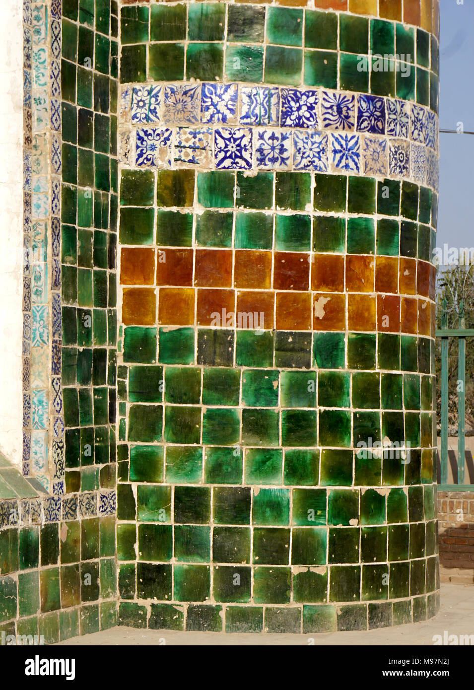 Mausoleum and tomb of Apak Hoja, with colorful glazed tiles in Kashgar ...