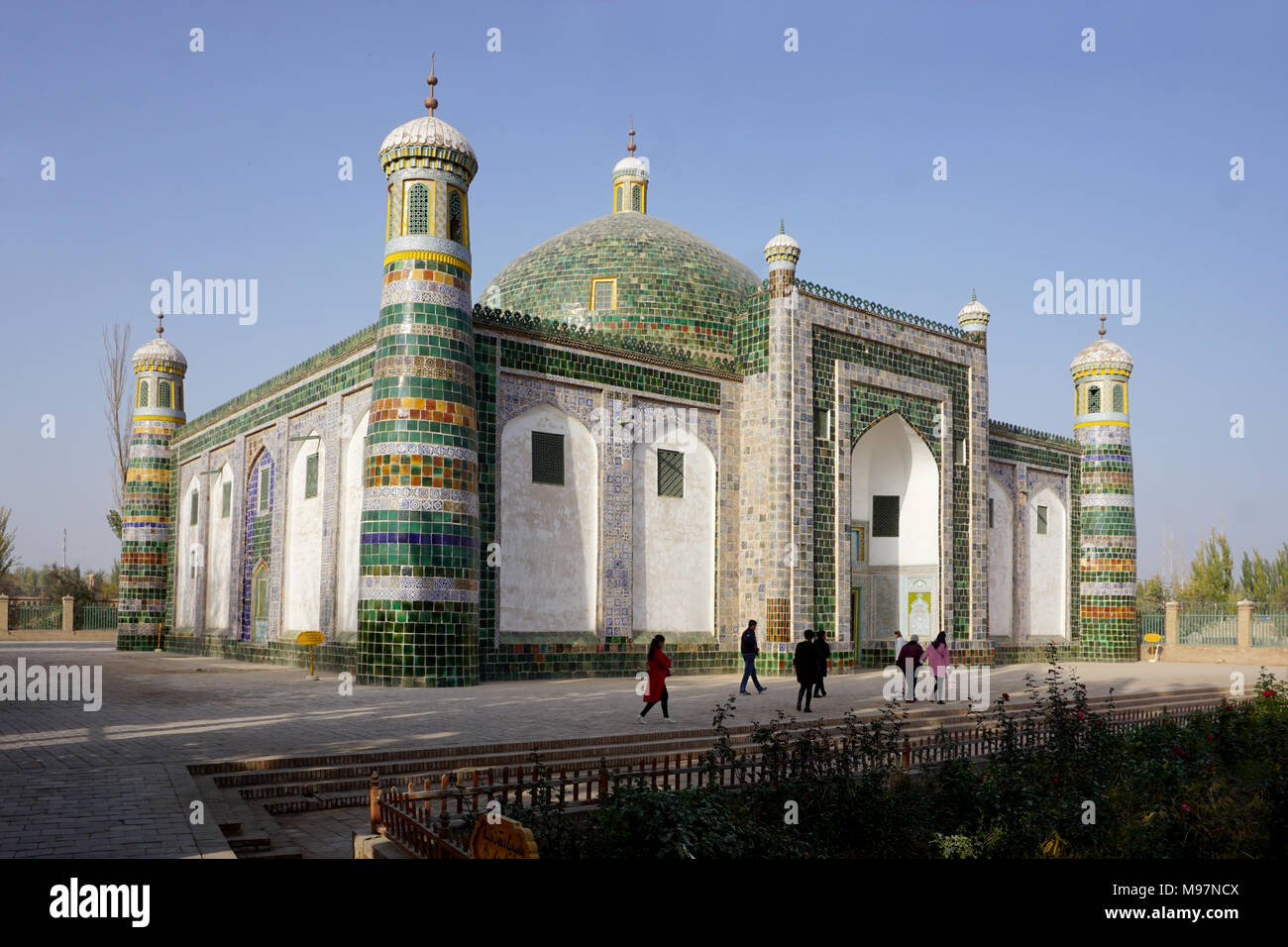Mausoleum and tomb of Apak Hoja, with colorful glazed tiles in Kashgar ...