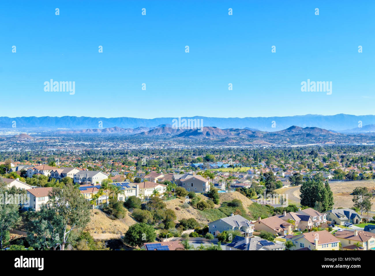 California suburbs and housing in early spring morning sun Stock Photo ...
