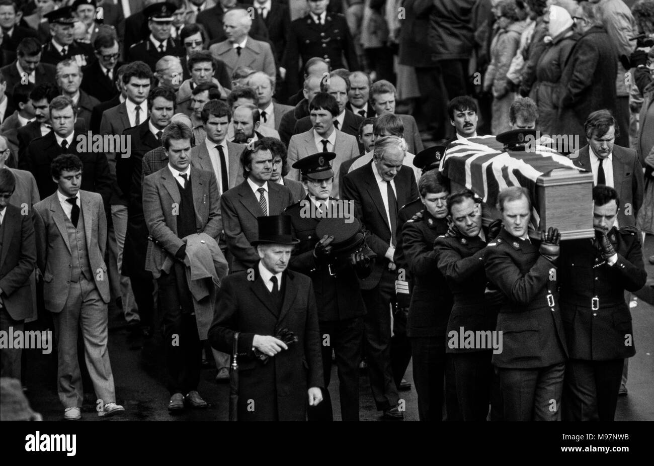 Newry RUC Corry Square police Station in Catherine Street attacked by ...