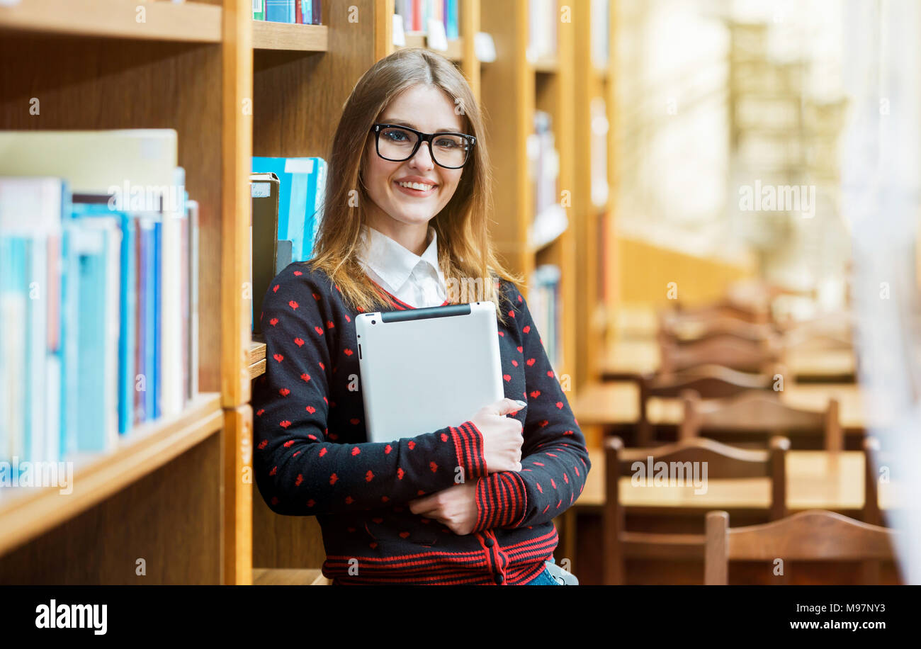 Girl copywriter hi-res stock photography and images - Alamy