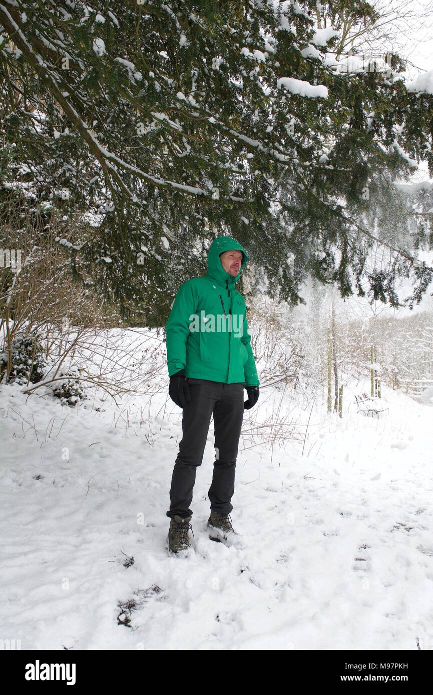 Green jacket hi-res stock photography and images - Alamy