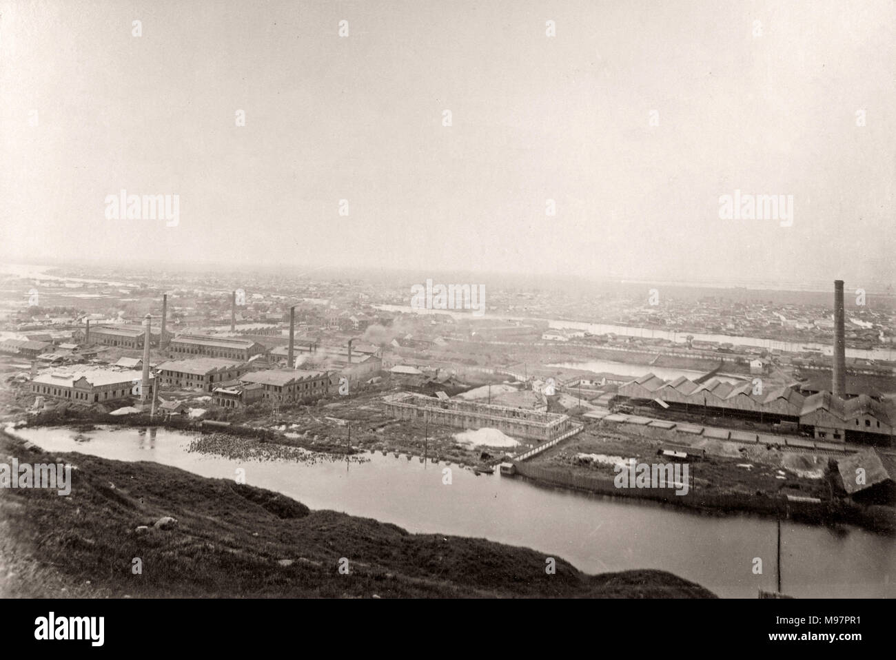 Victorian factories hi-res stock photography and images - Alamy