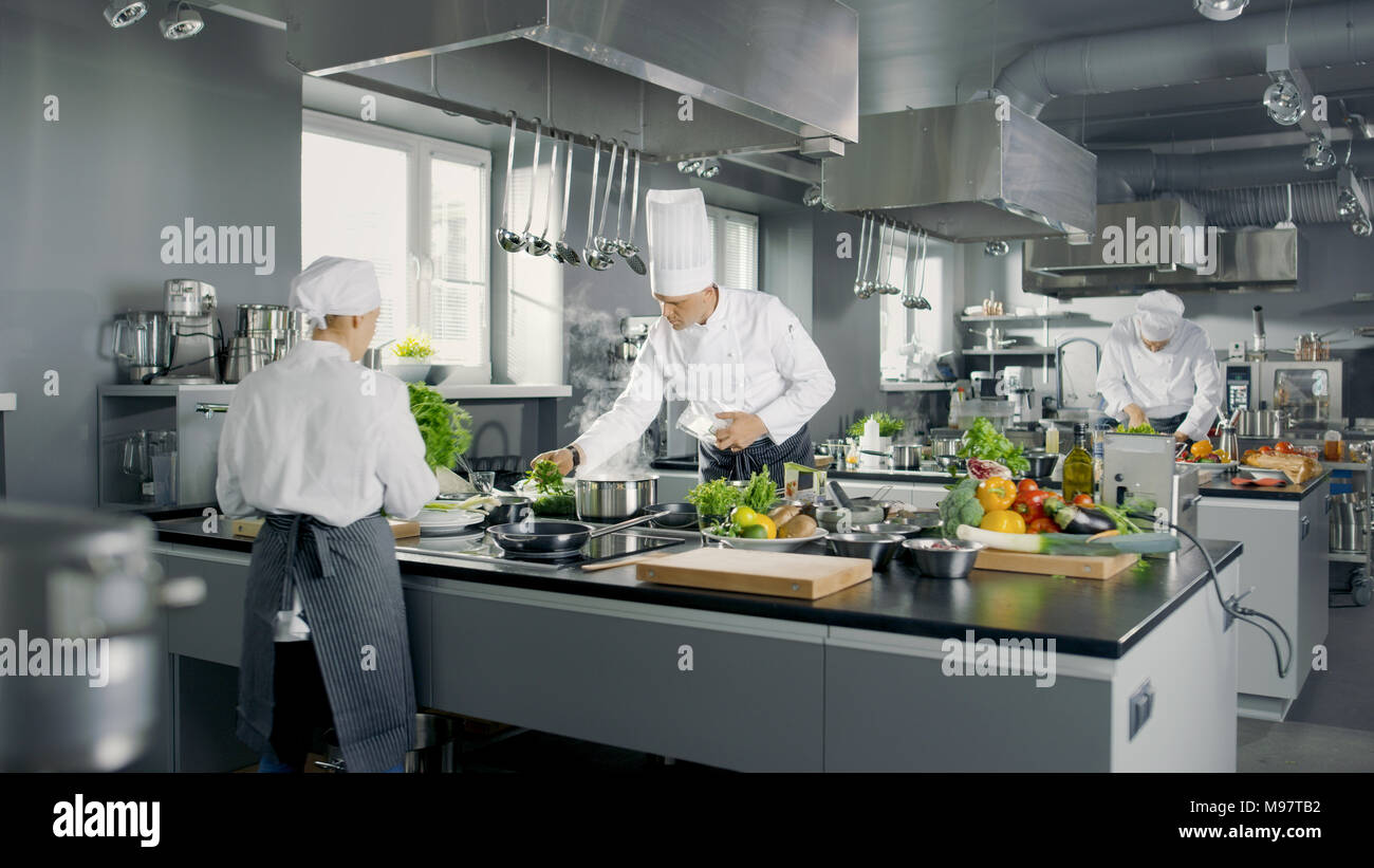 Male chef working buffet hi-res stock photography and images - Alamy