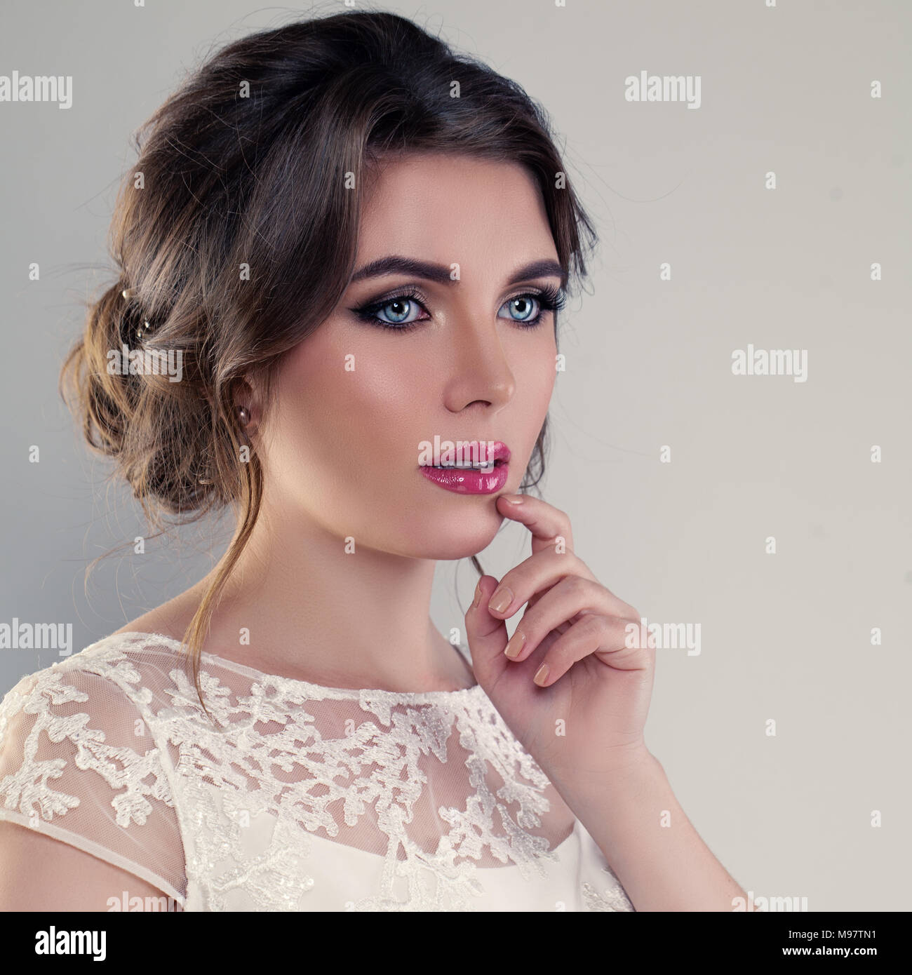 Young Bride. Cute Woman Fiancee with Bridal Hairstyle and Makeup Stock ...