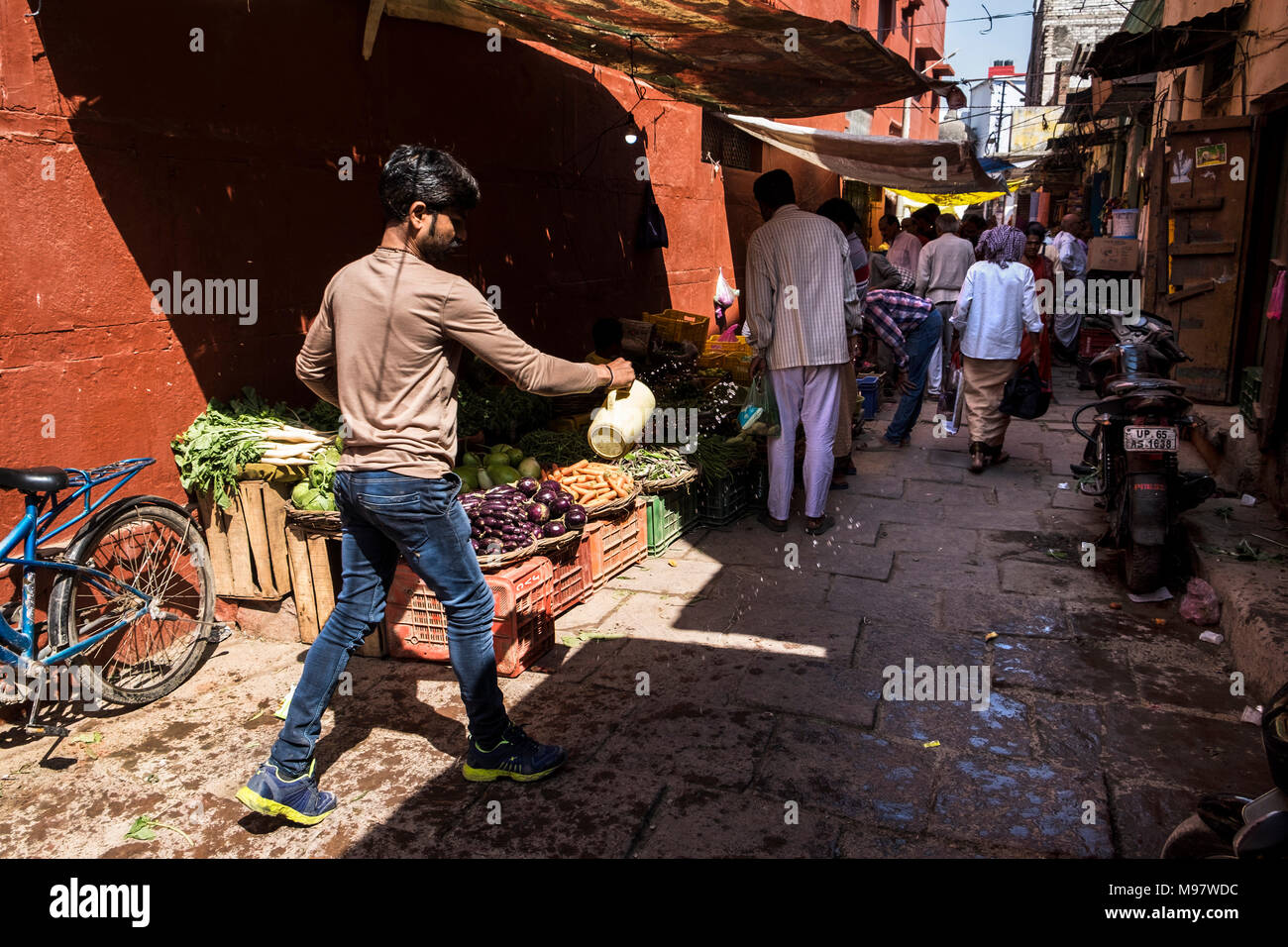 India, Varanasi, local market Stock Photo - Alamy