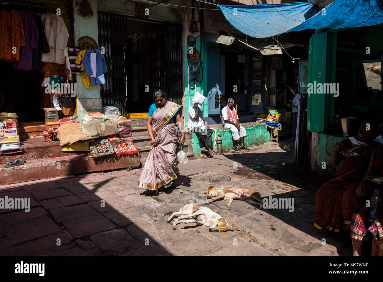 India, Varanasi, local market Stock Photo - Alamy