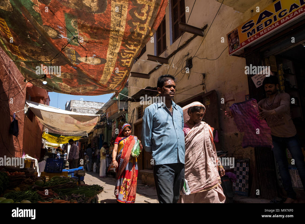 India, Varanasi, local market Stock Photo - Alamy