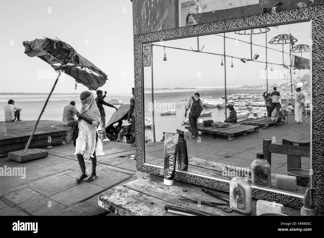 Indian daily life Black and White Stock Photos & Images - Alamy