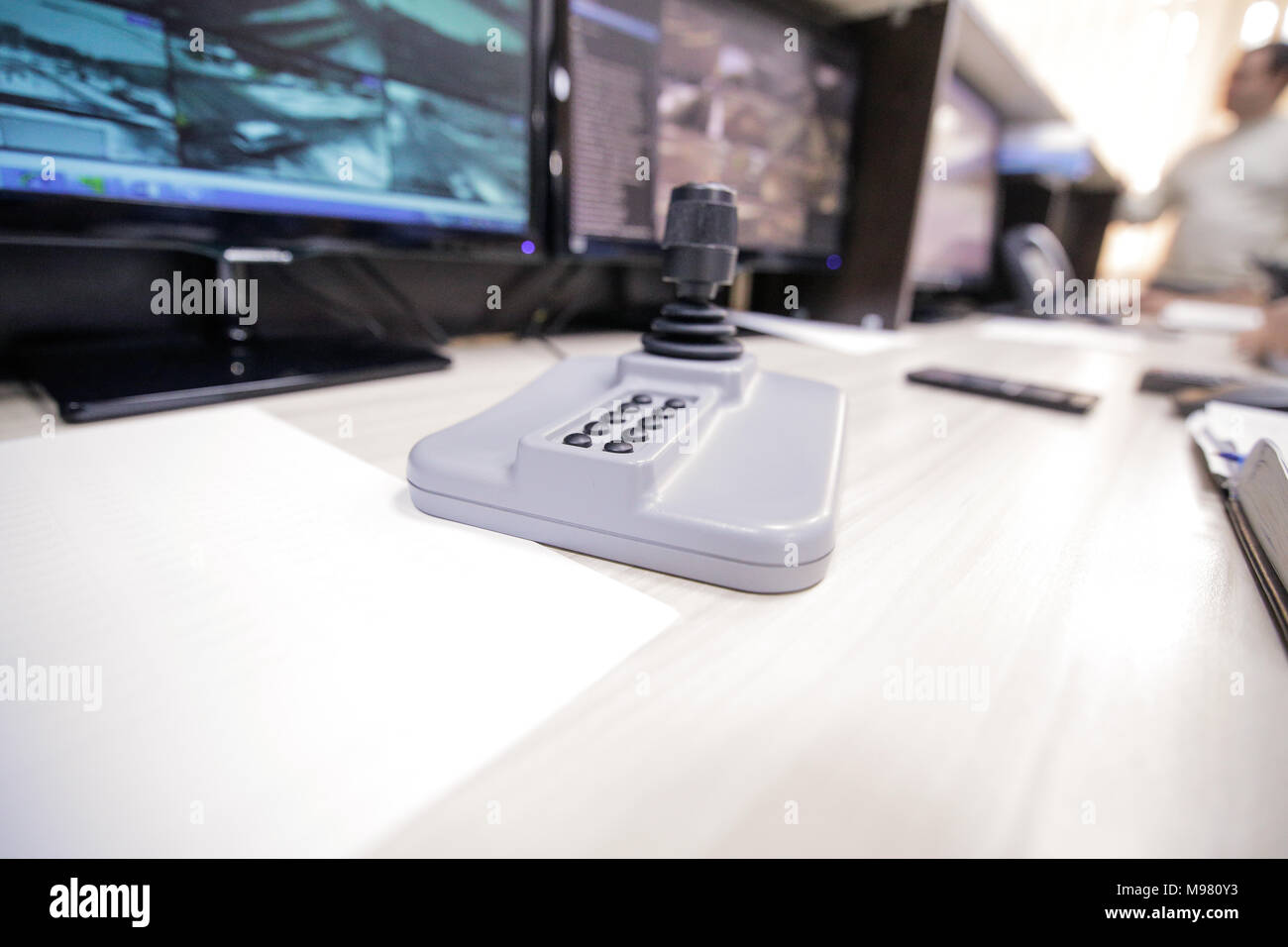 Cctv car monitors hi-res stock photography and images - Alamy