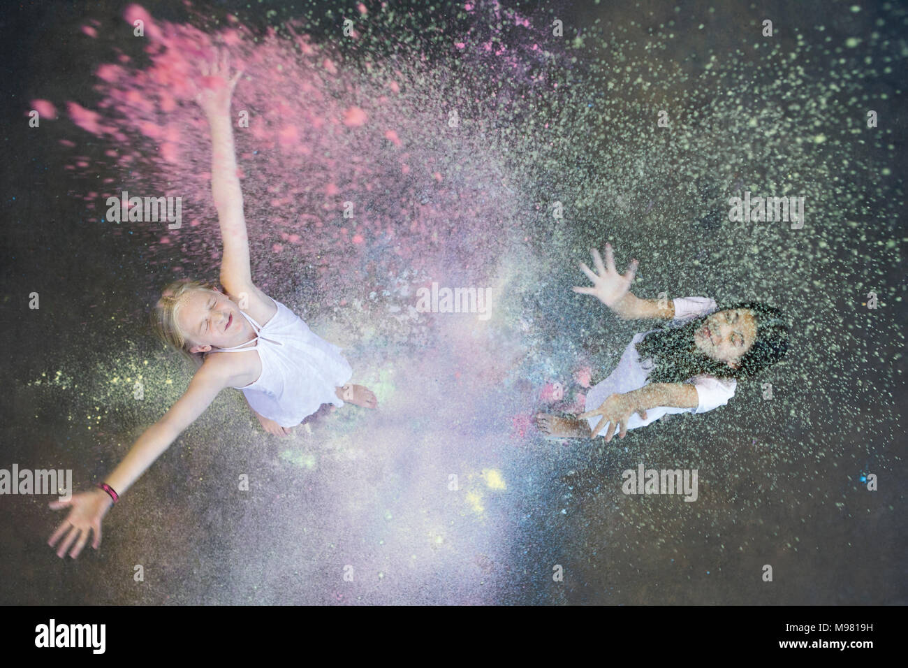 Colour Powder Throwing High Resolution Stock Photography and Images - Alamy