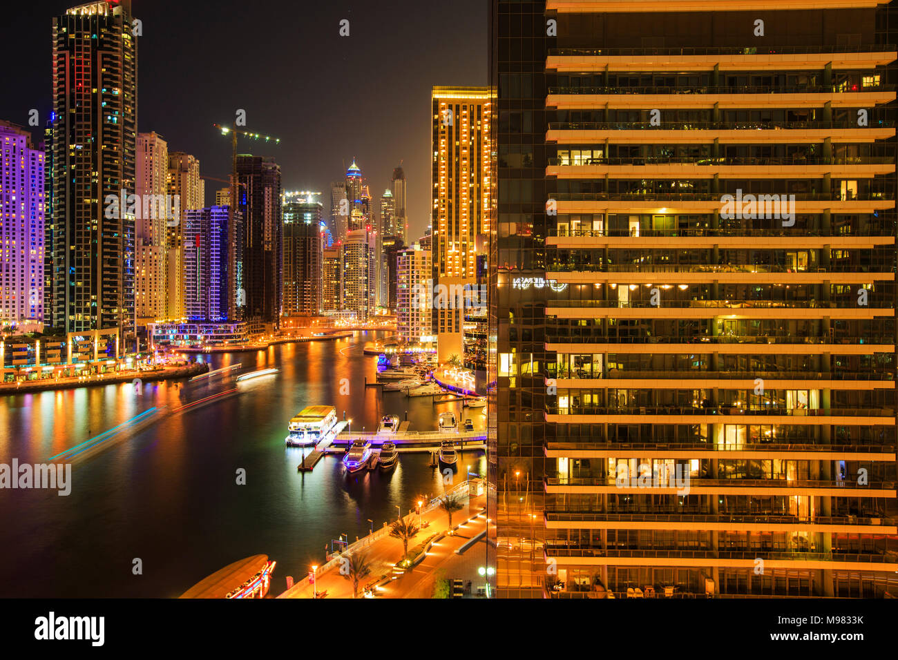 United Arab Emirates, Dubai, Dubai Marina at night Stock Photo - Alamy