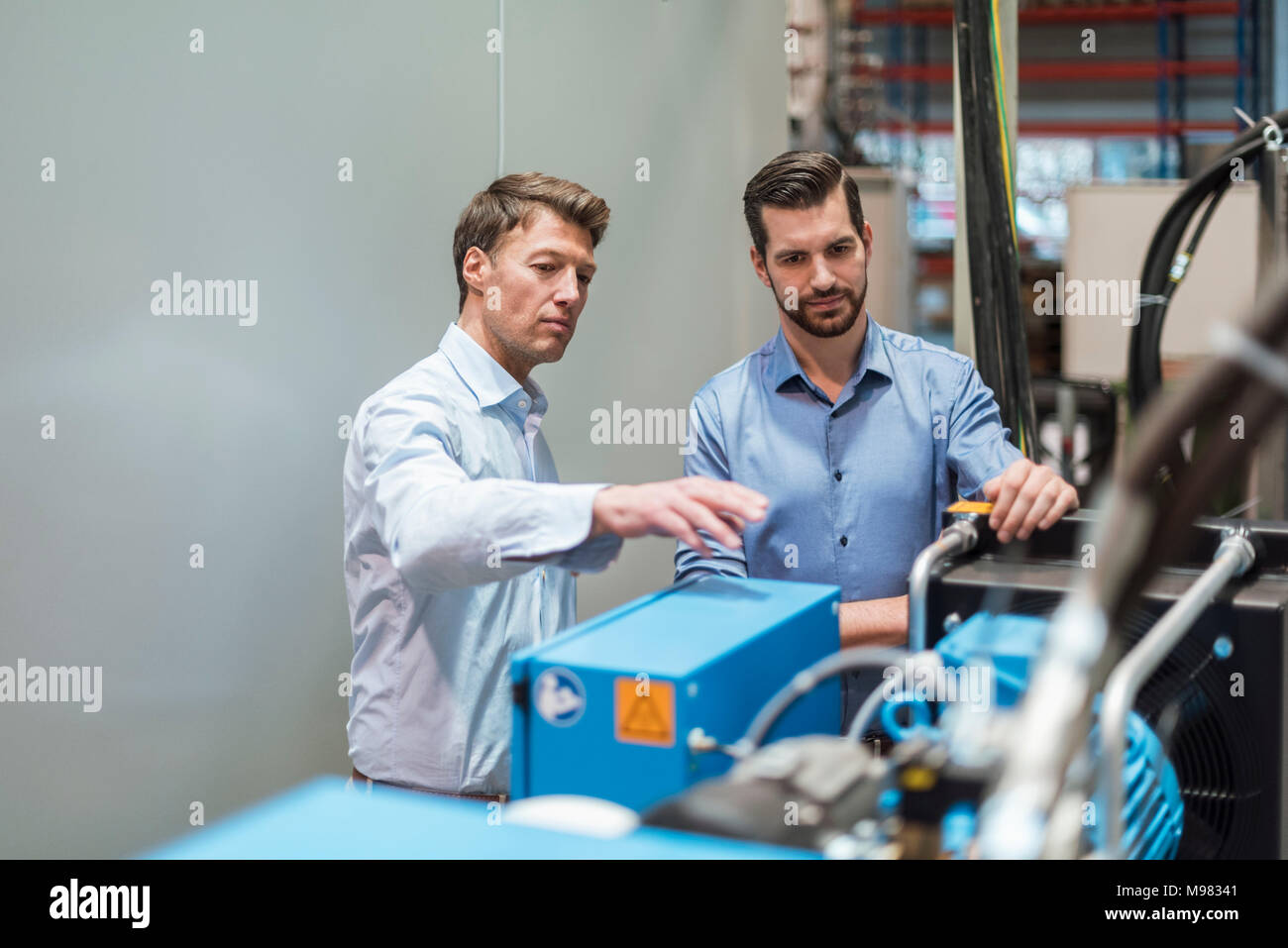 Two discussing men hi-res stock photography and images - Alamy
