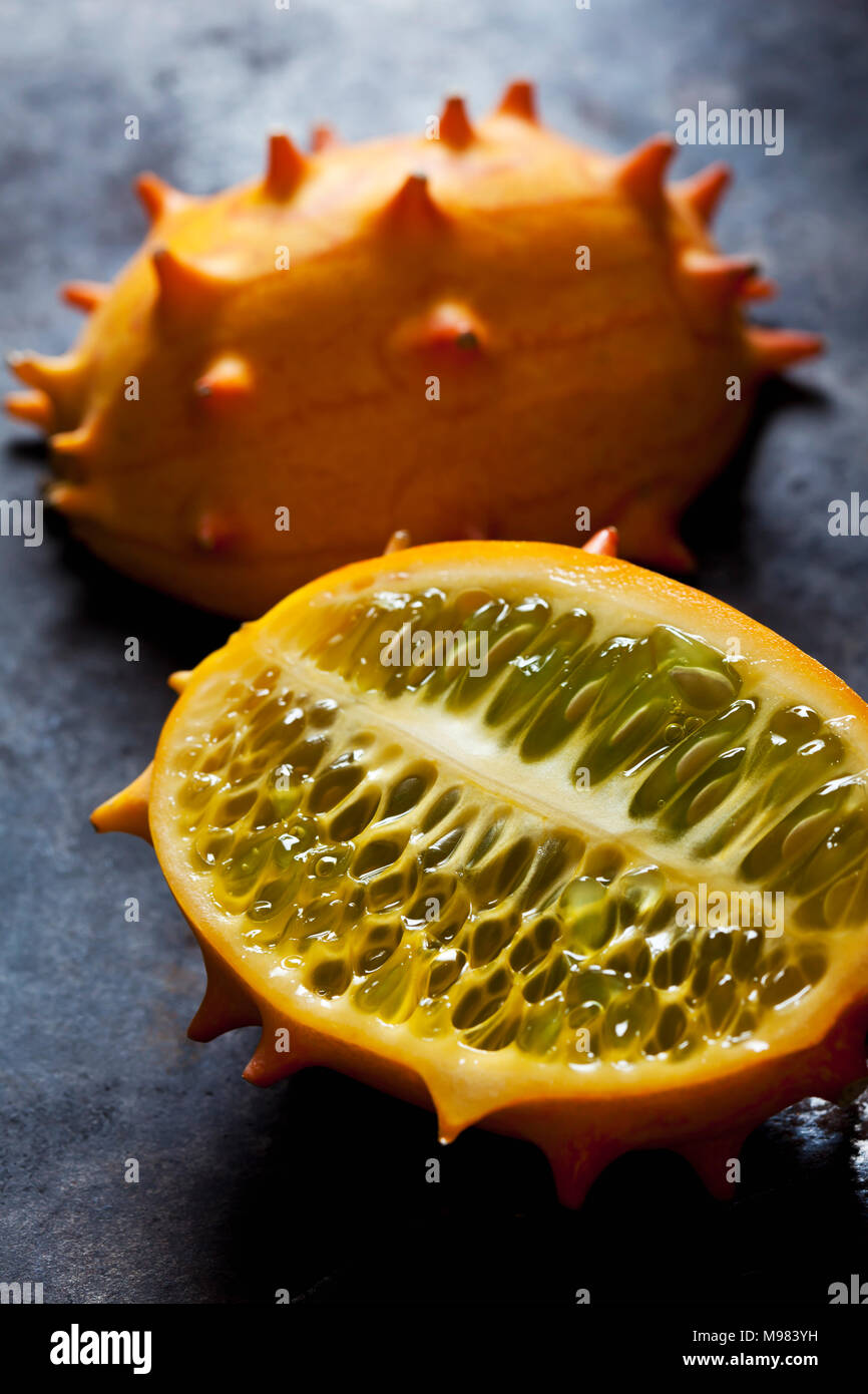 Kiwano hi-res stock photography and images - Alamy