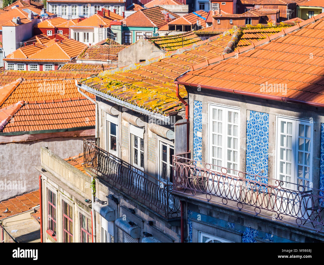 Architecture in the Old Town of Porto in Portugal Stock Photo - Alamy