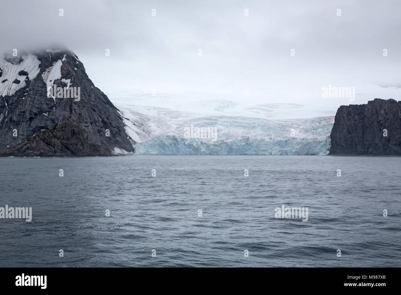 Elephant island shackleton hi-res stock photography and images - Alamy