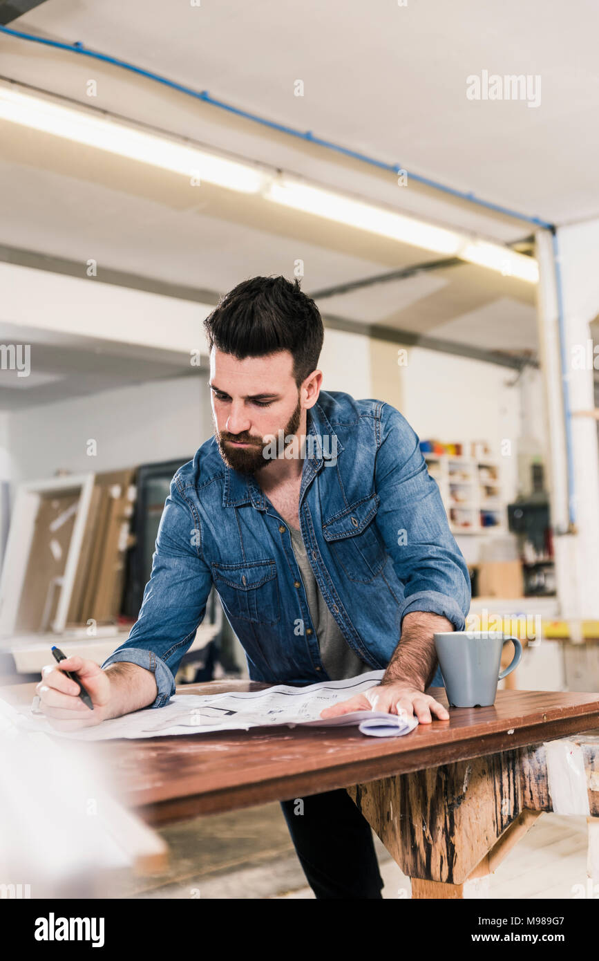 Draft documents hi-res stock photography and images - Alamy