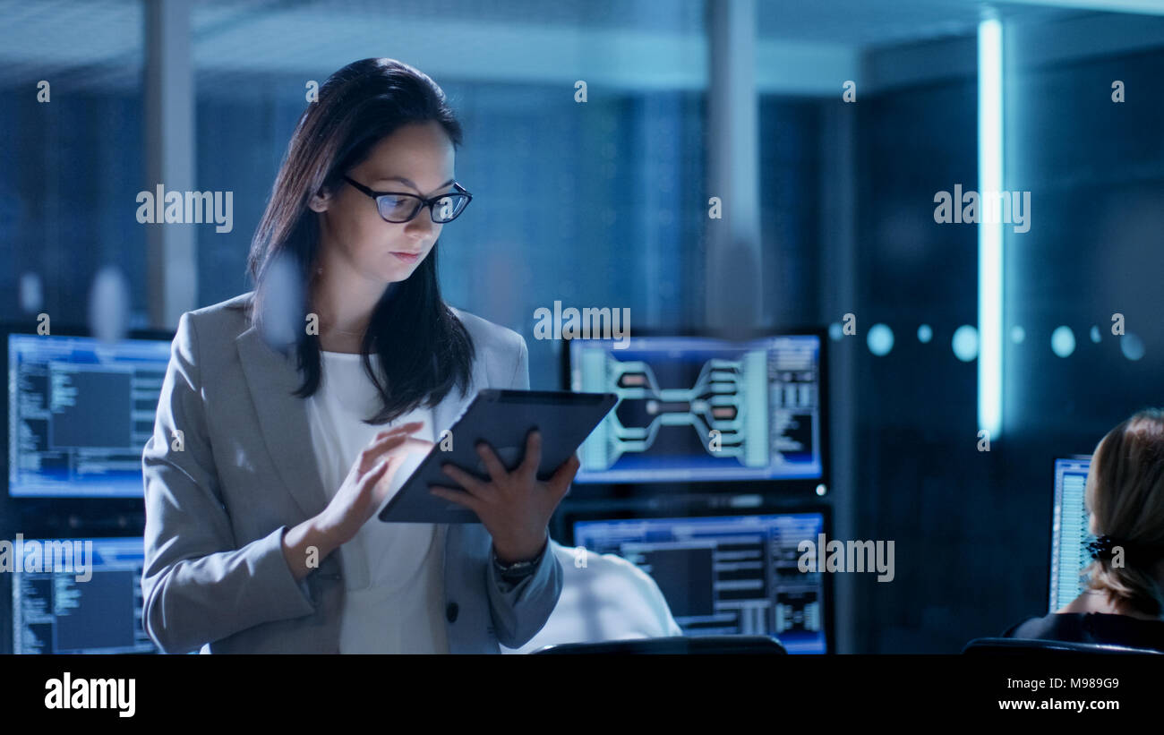 Employee information system hi-res stock photography and images - Alamy