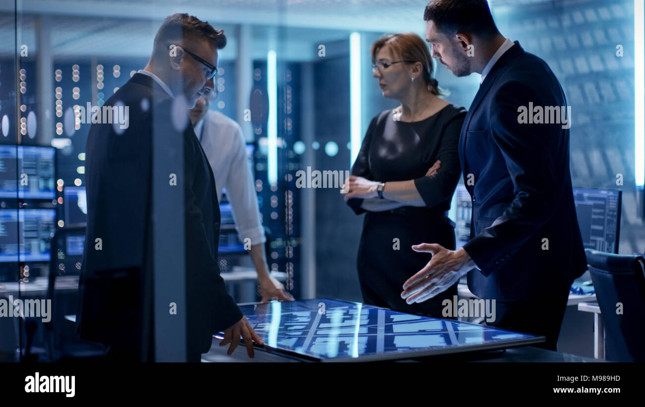 Drone having information hi-res stock photography and images - Alamy