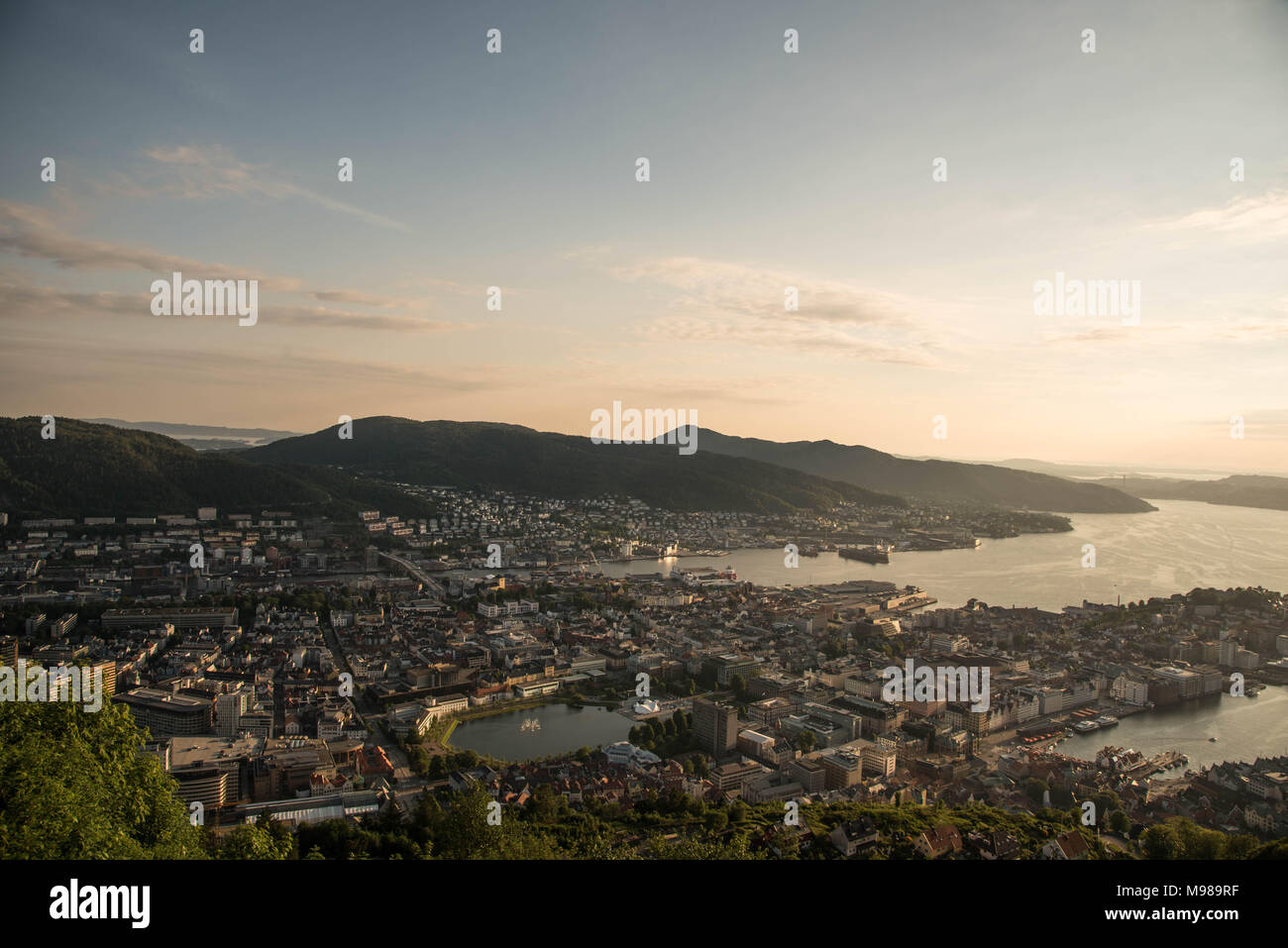 Contrast landscape hi-res stock photography and images - Alamy