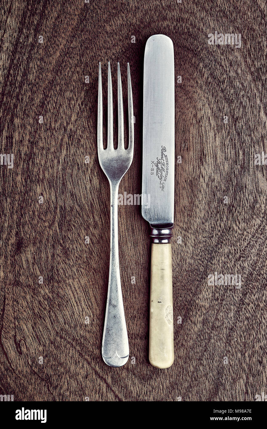 Vintage knife hi-res stock photography and images - Alamy