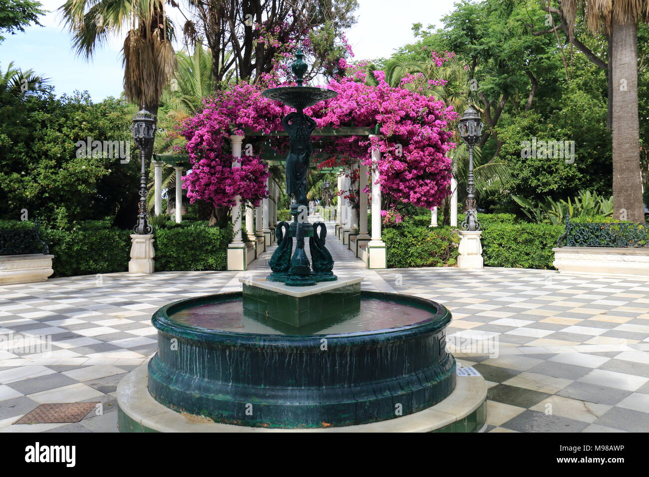 Park genoves cadiz hi-res stock photography and images - Alamy