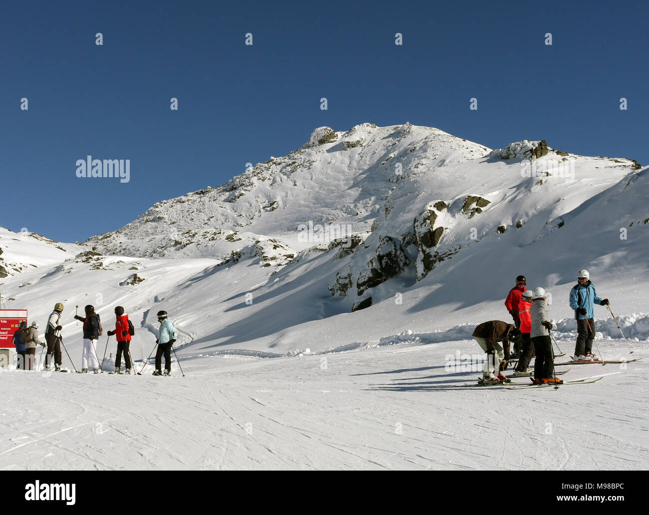 The swiss ski and snow-sport linked resort of St Luc and Chandolin in ...